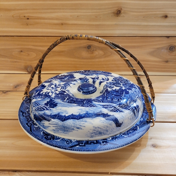 Blue Willow | Kitchen | Vintage Blue Willow | Poshmark